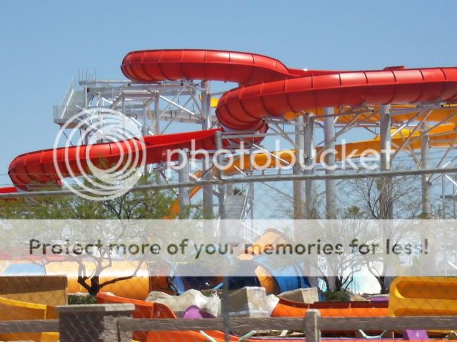 Waterworld Safari (Reconstruction) - SkyscraperPage Forum